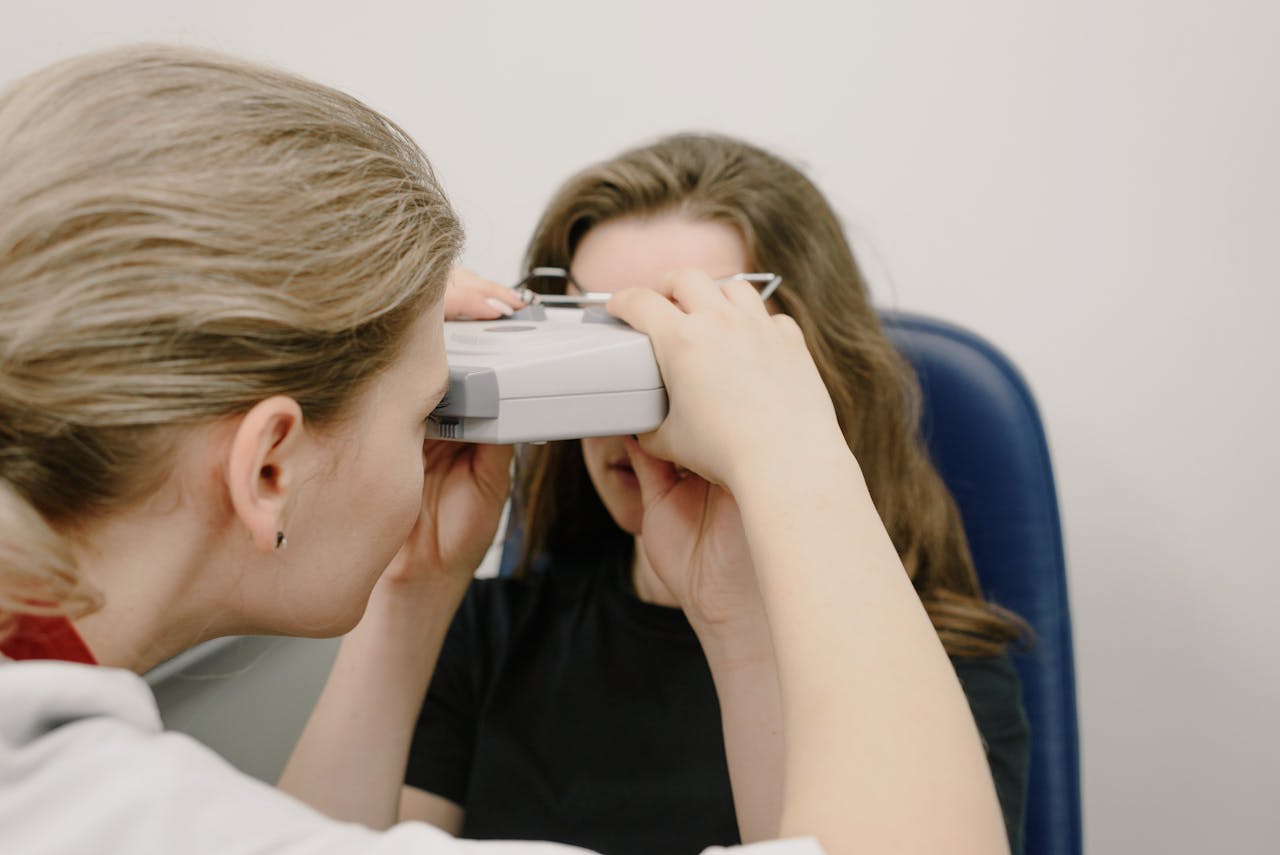 Lente intraocular multifocal: entenda como ela melhora a visão